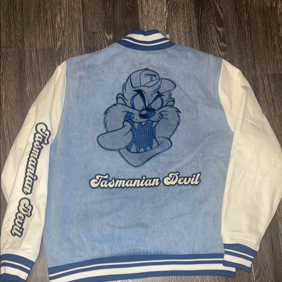 Warner Bros. | Jackets & Coats | Warner Bros Denim Looney Tunes Taz ...